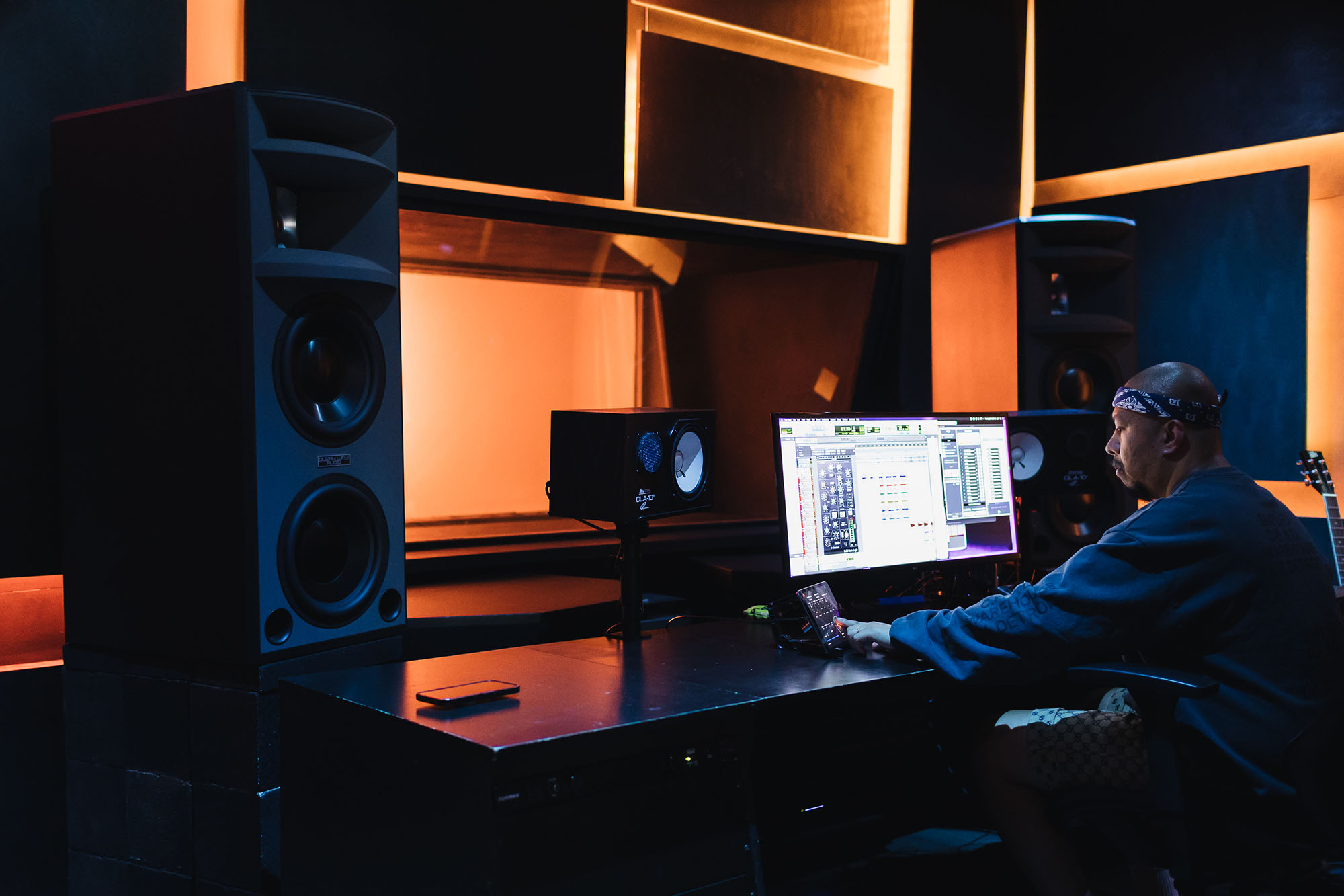 About Us | Audiomovers